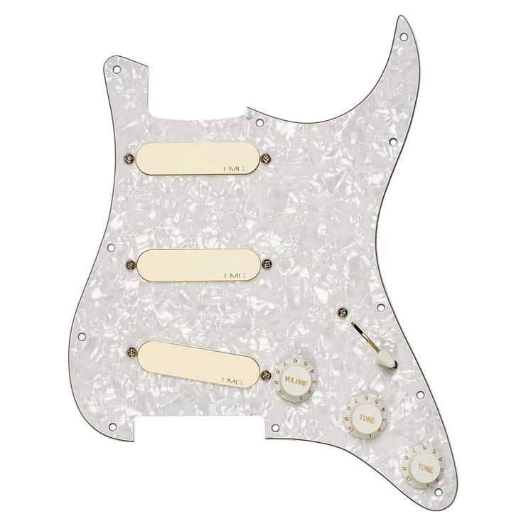 EMG DG20 David Gilmour Wired Pickguard, Pearl White with White Knobs ...